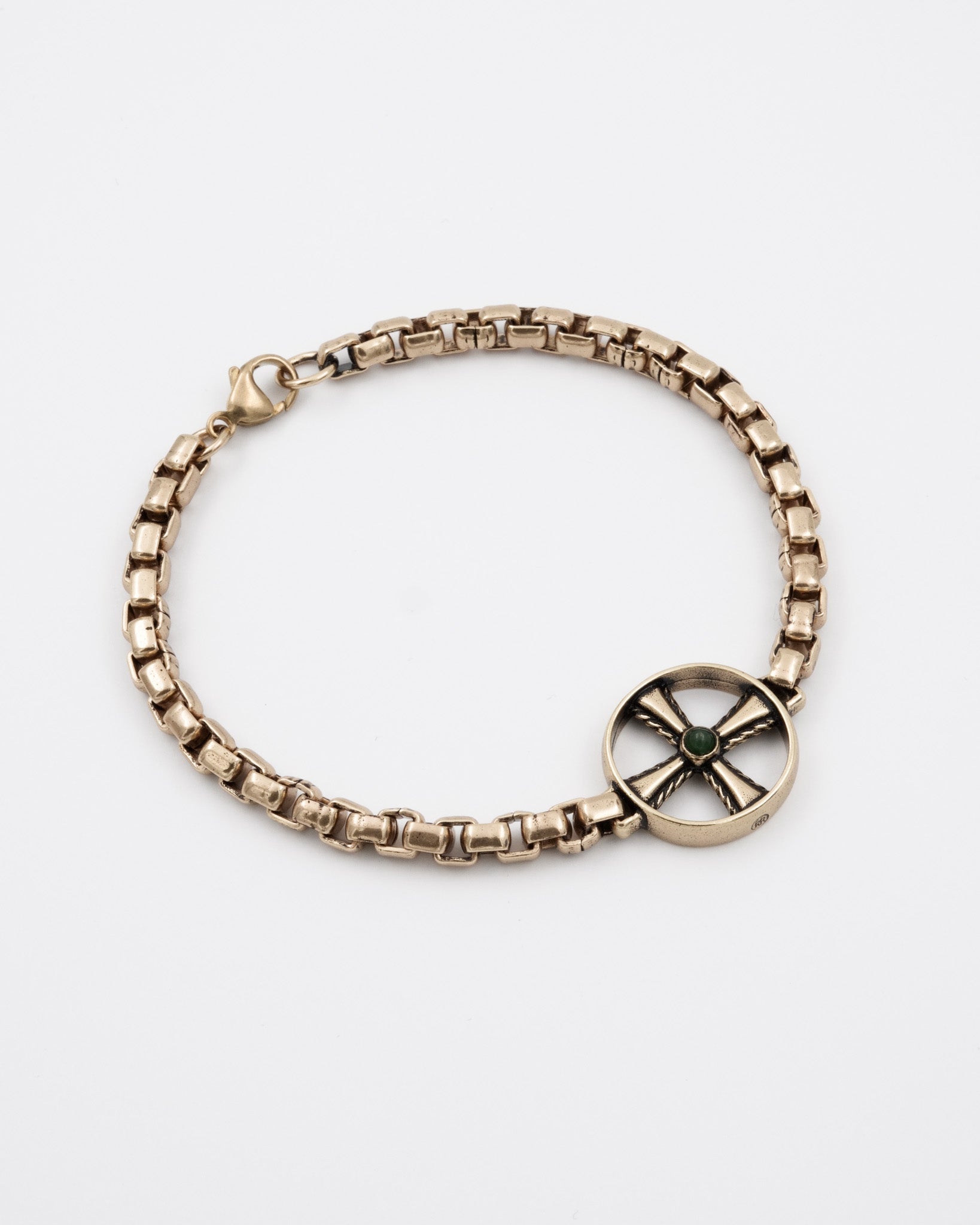 Pidetty Väinö-rannekoru pronssi nefriitti – Kalevala